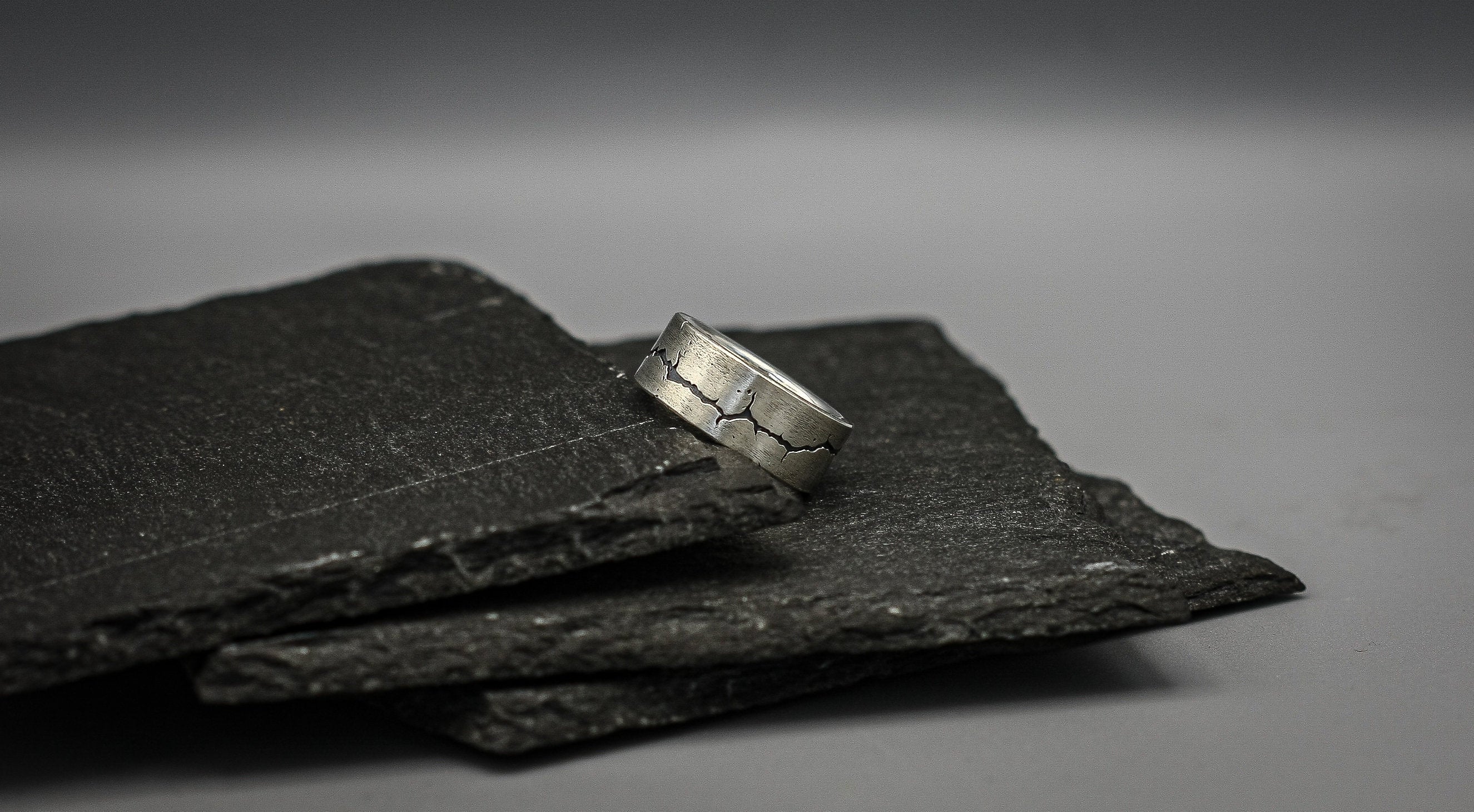 Silver crack ring, men ring band, cleft ring, brutalist ring ...
